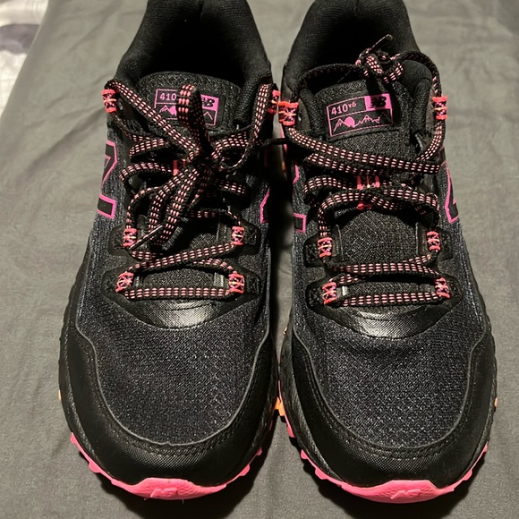 New Balance | Shoes | New Balance Womens 8 Trail Running | Poshmark